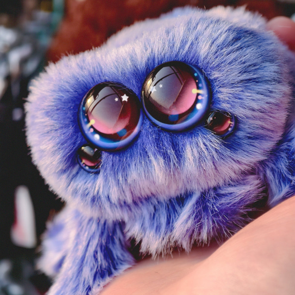 Snowball | Sapphire Blue Spider Plush Toy – LuLuFun Studio